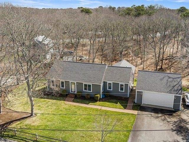 3 bedroom, Brewster MA 02631 LS102448074