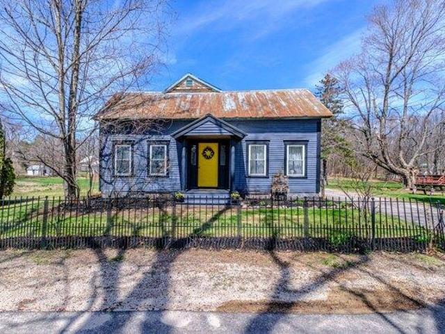 3 bedroom, Bridgton ME 04009 104298397
