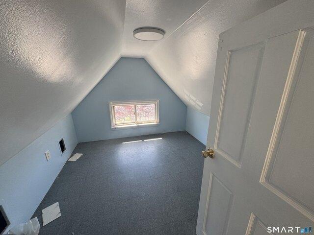 3 bedroom, Bridgeport CT 06604 102212789
