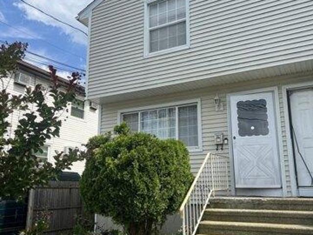 3 bedroom, Bridgeport CT 06605 104261834