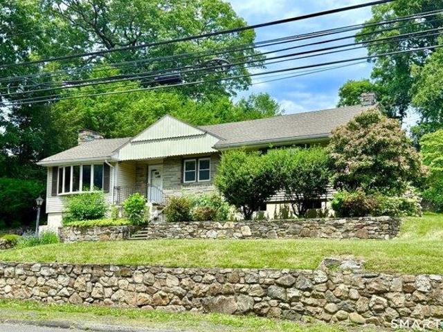 3 bedroom, Bridgeport CT 06606 104689591