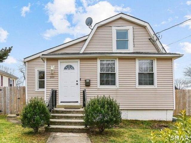 3 bedroom, Bridgeport CT 06606 LS101800886