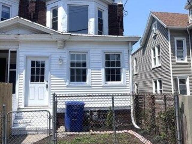 3 bedroom, Bridgeport CT 06610 104264905