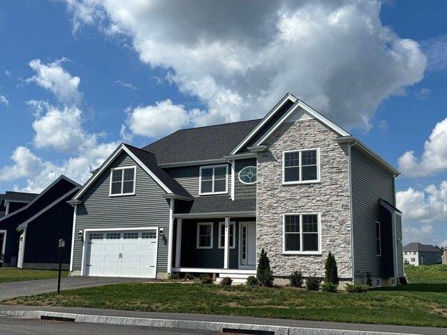3 bedroom, Bridgewater MA 02324 LS102314808