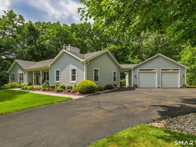 3 bedroom, Bristol CT 06010 104237822