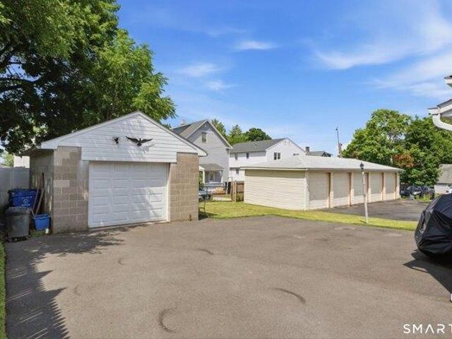 3 bedroom, Bristol CT 06010 105207511