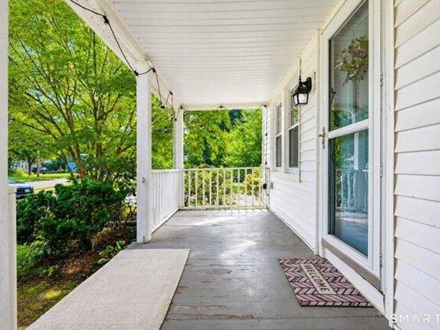 3 bedroom, Bristol CT 06010 105255889