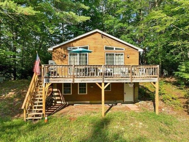 3 bedroom, Bristol NH 03222 104297881