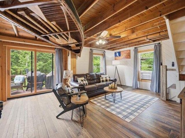 3 bedroom, Bristol NH 03222 105126434