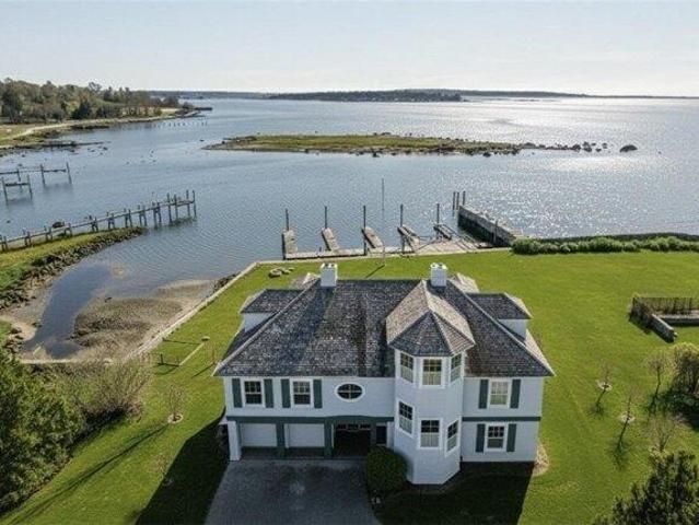 3 bedroom, Bristol RI 02809 102411031