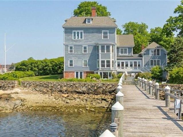 3 bedroom, Bristol RI 02809 102343430