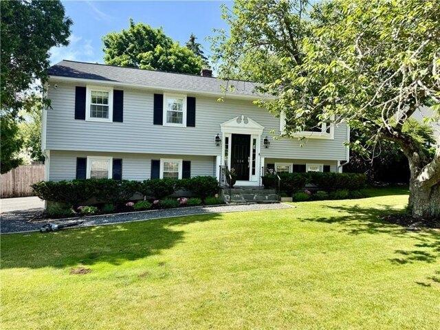 3 bedroom, Bristol RI 02809 103162013