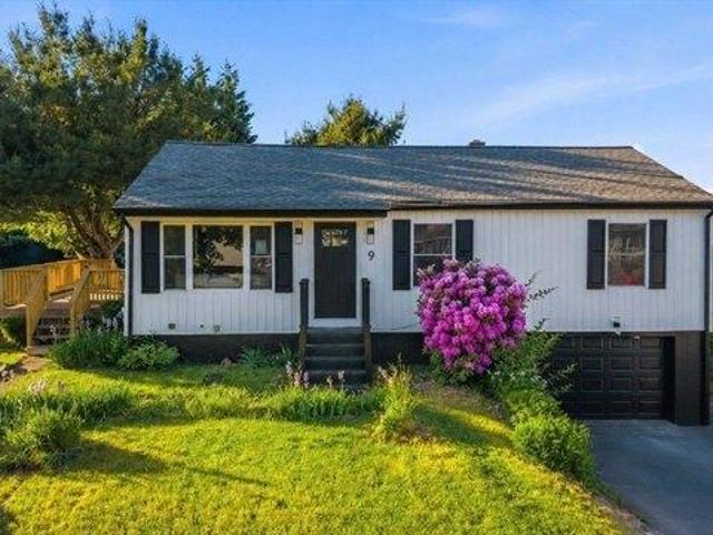 3 bedroom, Bristol RI 02809 104759102