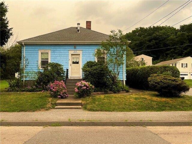 3 bedroom, Bristol RI 02809 104760640
