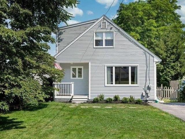 3 bedroom, Bristol RI 02809 104761457