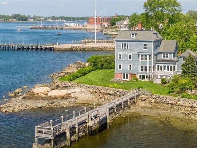 3 bedroom, Bristol RI 02809 105104865