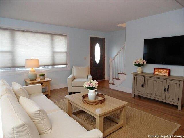 3 bedroom, Bristol RI 02809 LS101632795