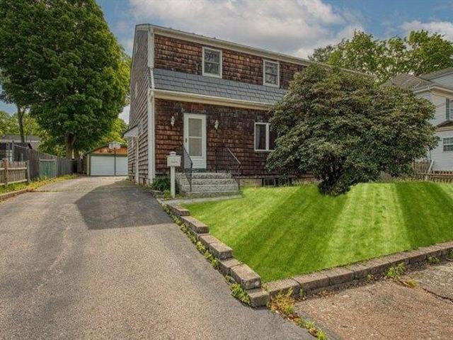 3 bedroom, Brockton MA 02301 104716572