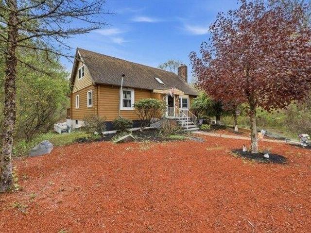 3 bedroom, Brockton MA 02301 104717520