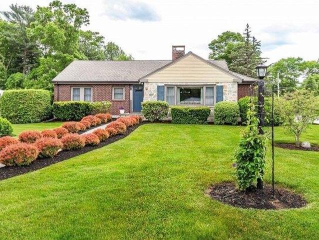 3 bedroom, Brockton MA 02301 104717819
