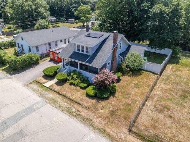 3 bedroom, Brockton MA 02301 104758103