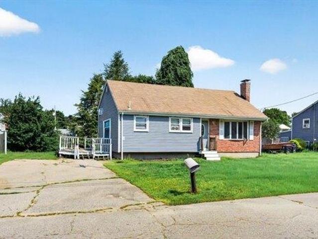 3 bedroom, Brockton MA 02301 105107883