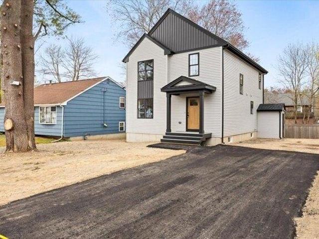 3 bedroom, Brockton MA 02301 102284596