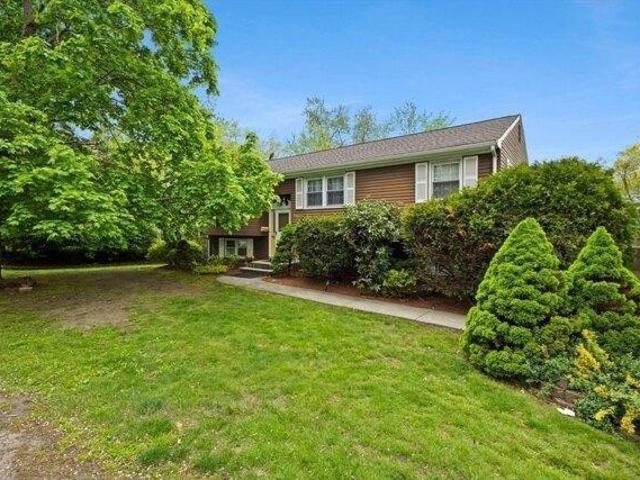3 bedroom, Brockton MA 02301 103072388