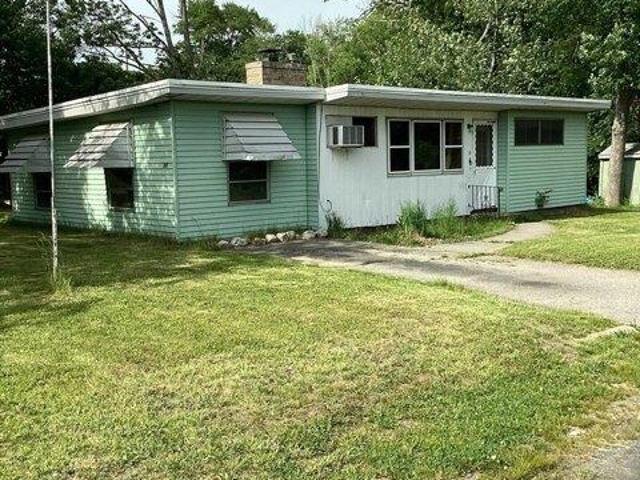 3 bedroom, Brockton MA 02301 103710193
