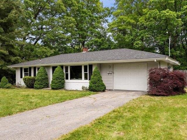 3 bedroom, Brockton MA 02302 104541783