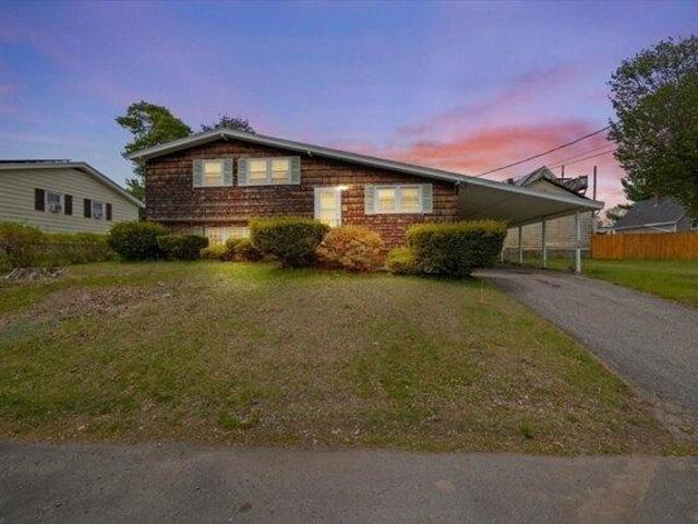3 bedroom, Brockton MA 02302 104603999