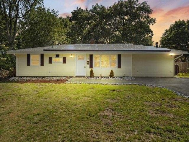 3 bedroom, Brockton MA 02302 104809567
