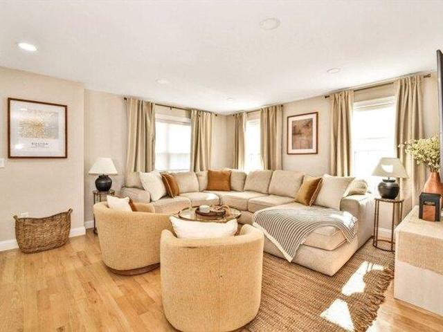 3 bedroom, Brockton MA 02302 104832068