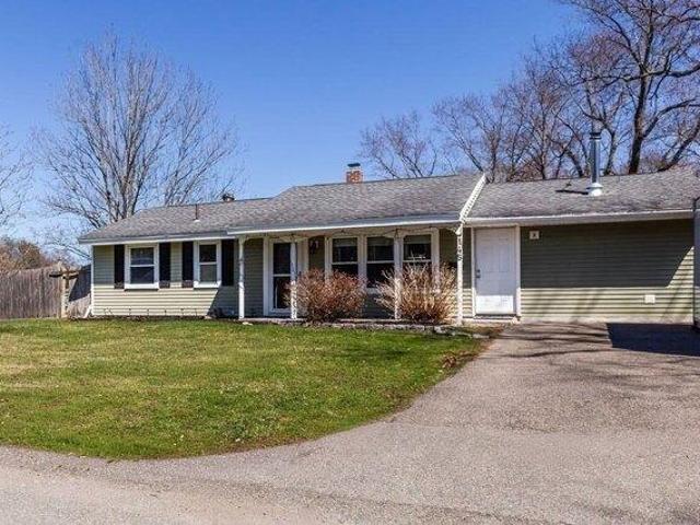 3 bedroom, Brockton MA 02302 103162380