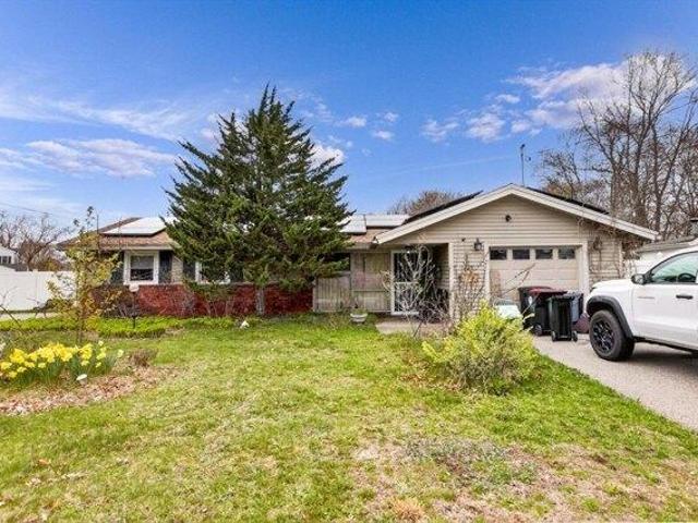 3 bedroom, Brockton MA 02302 103223395