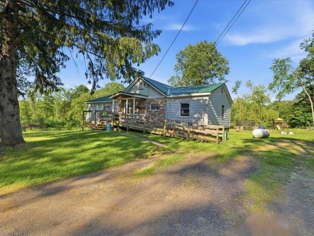 3 bedroom, Brockway PA 15824 103628026