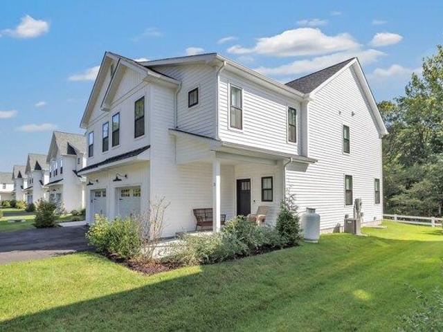 3 bedroom, Brookfield CT 06804 102476056