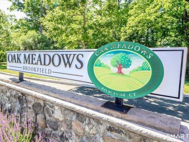 3 bedroom, Brookfield CT 06804 103436615