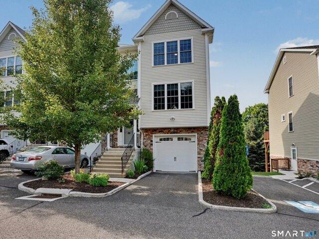 3 bedroom, Brookfield CT 06804 104407941