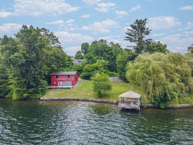 3 bedroom, Brookfield CT 06804 LS102562557