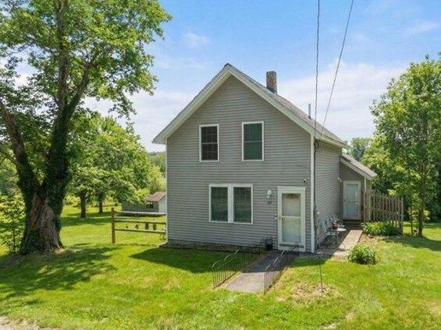 3 bedroom, Brookfield MA 01506 LS102411430