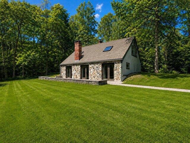 3 bedroom, Brooklin ME 04616 105107445