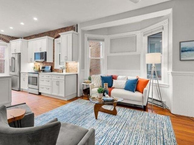 3 bedroom, Brookline MA 02445 102411863