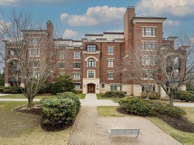 3 bedroom, Brookline MA 02445 102861045