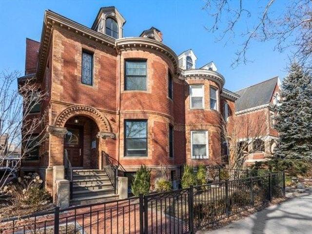 3 bedroom, Brookline MA 02445 103889685