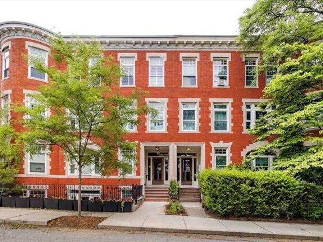 3 bedroom, Brookline MA 02445 104757484