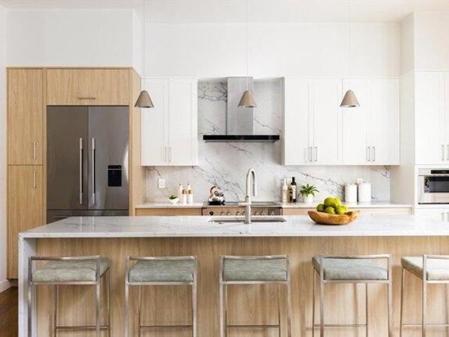 3 bedroom, Brookline MA 02446 102708114