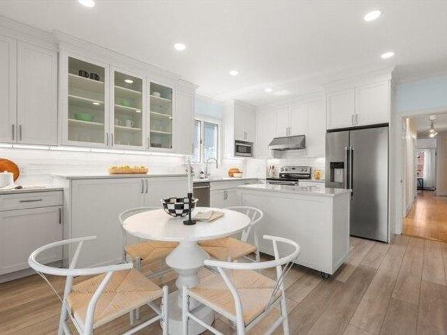 3 bedroom, Brookline MA 02446 102728574