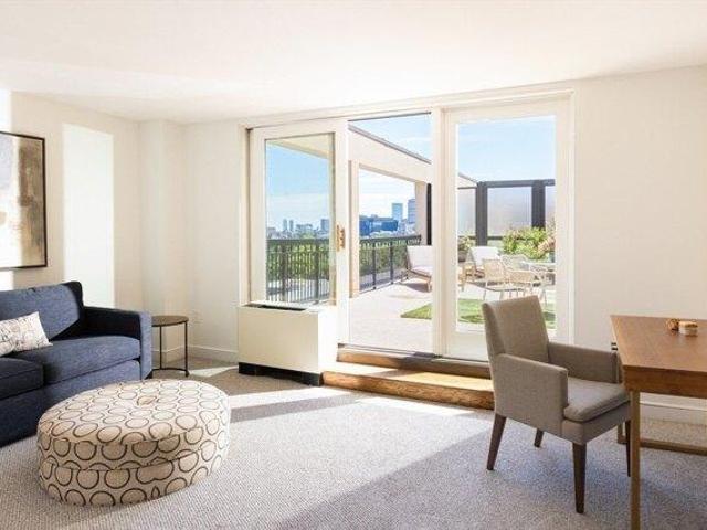 3 bedroom, Brookline MA 02446 103930852