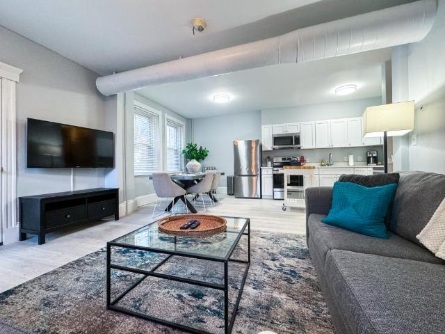 3 bedroom, Brookline MA 02446 85309375